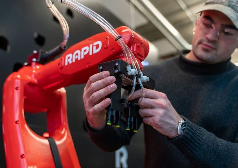 Rapid Robotics - solving complex manufacturing problems during a ...