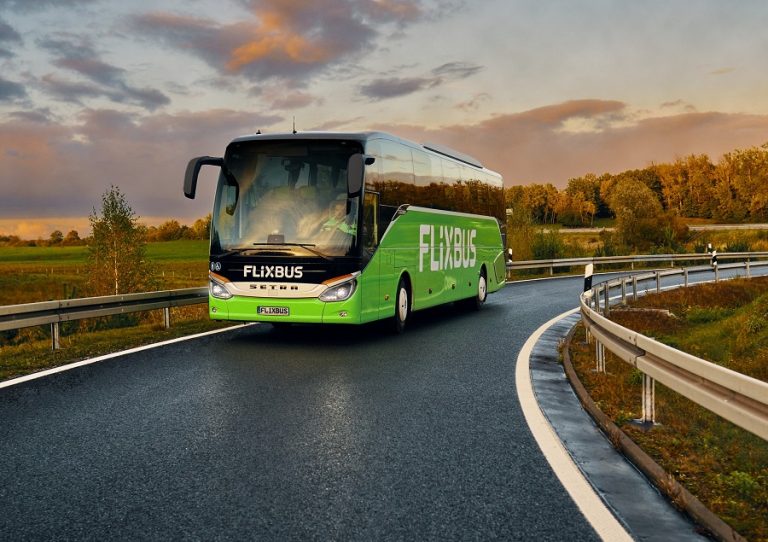 Webfleet supports FlixBus on route to an even safer bus network with AI ...